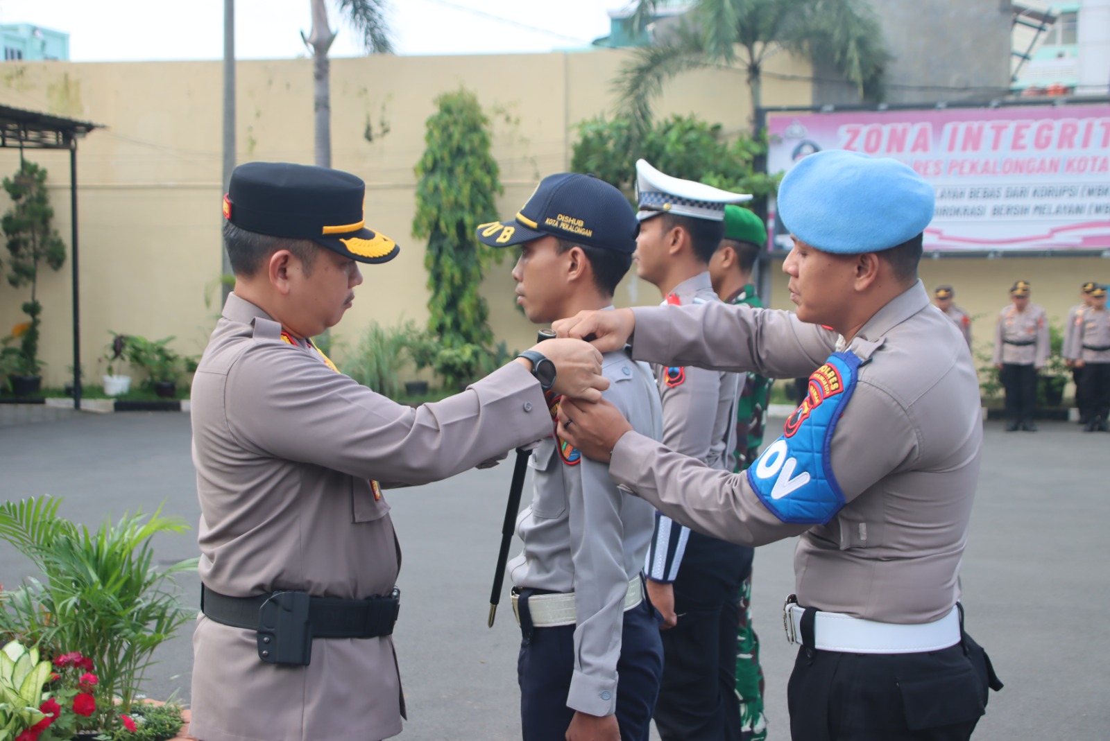 Jelang Mudik Lebaran Tahun 2025, Polres Pekalongan Kota Gelar Latpraops Ketupat Candi 2025 ...